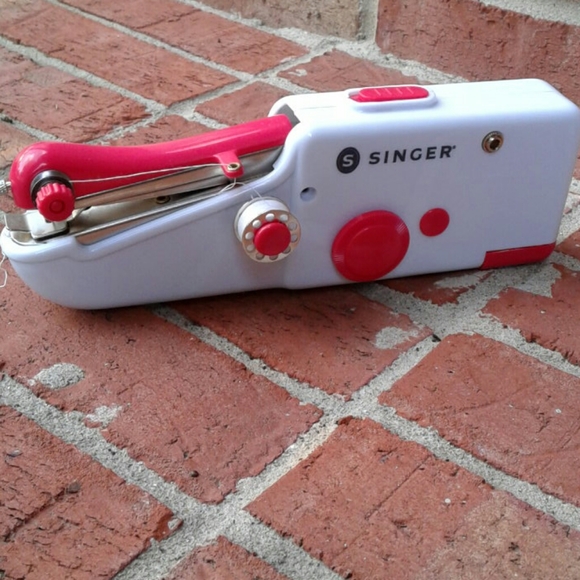 Singer | Other | Singer Stitch Sew Quick Handheld Mending Machine ...